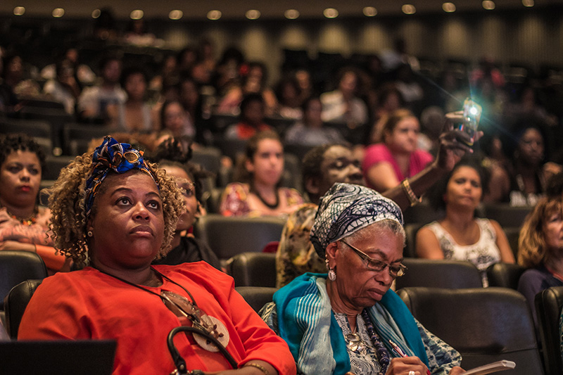 6 coisas que pessoas aliadas da luta Anti-racista não podem esquecer!