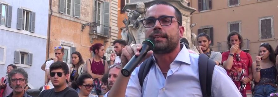 Attivista accusato di vilipendio alle istituzioni della Repubblica. Il ...