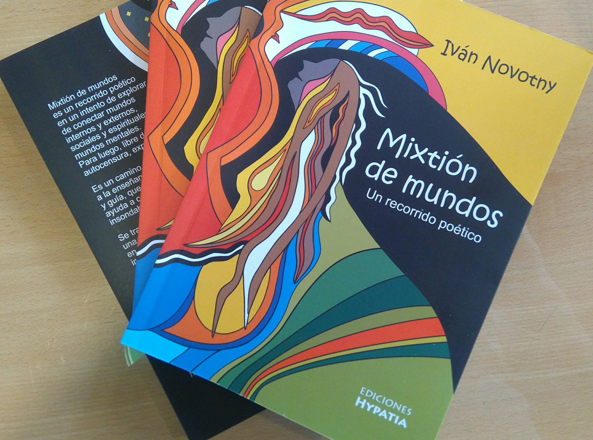 Se presenta “Mixtión de Mundos” de Iván Novotny en librería Caburé de ...