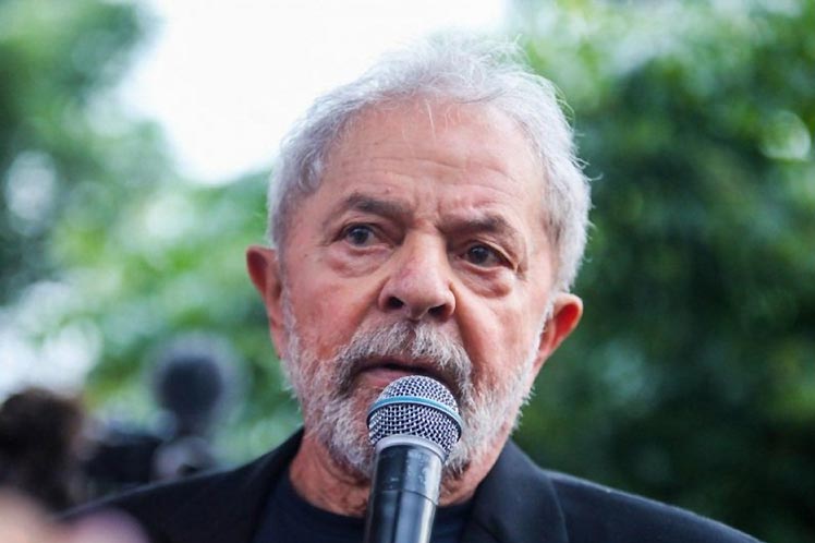 Lula, la battaglia continua